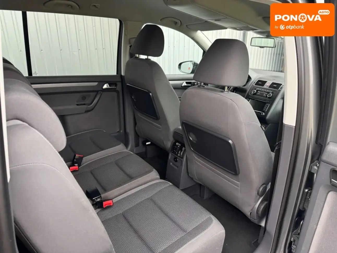 Ponova by OTP Bank - Volkswagen Touran, 2011 р., Бензин, 225 тис. км ...