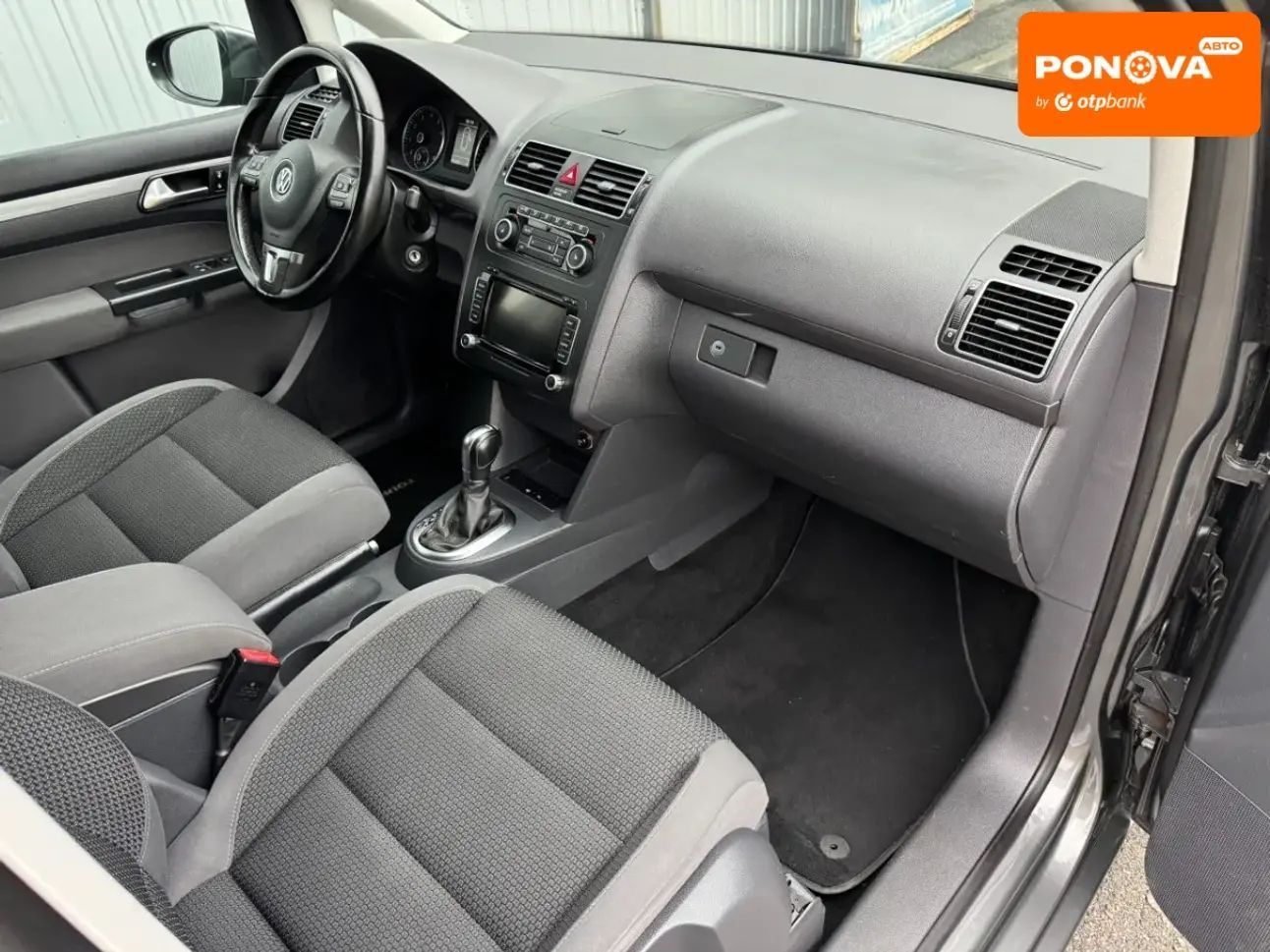 Ponova by OTP Bank - Volkswagen Touran, 2011 р., Бензин, 225 тис. км ...
